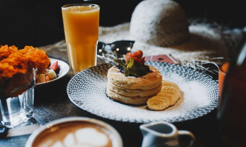 7 Raw Food Breakfast Ideas That You Can Make In Less Than 5 Minutes
